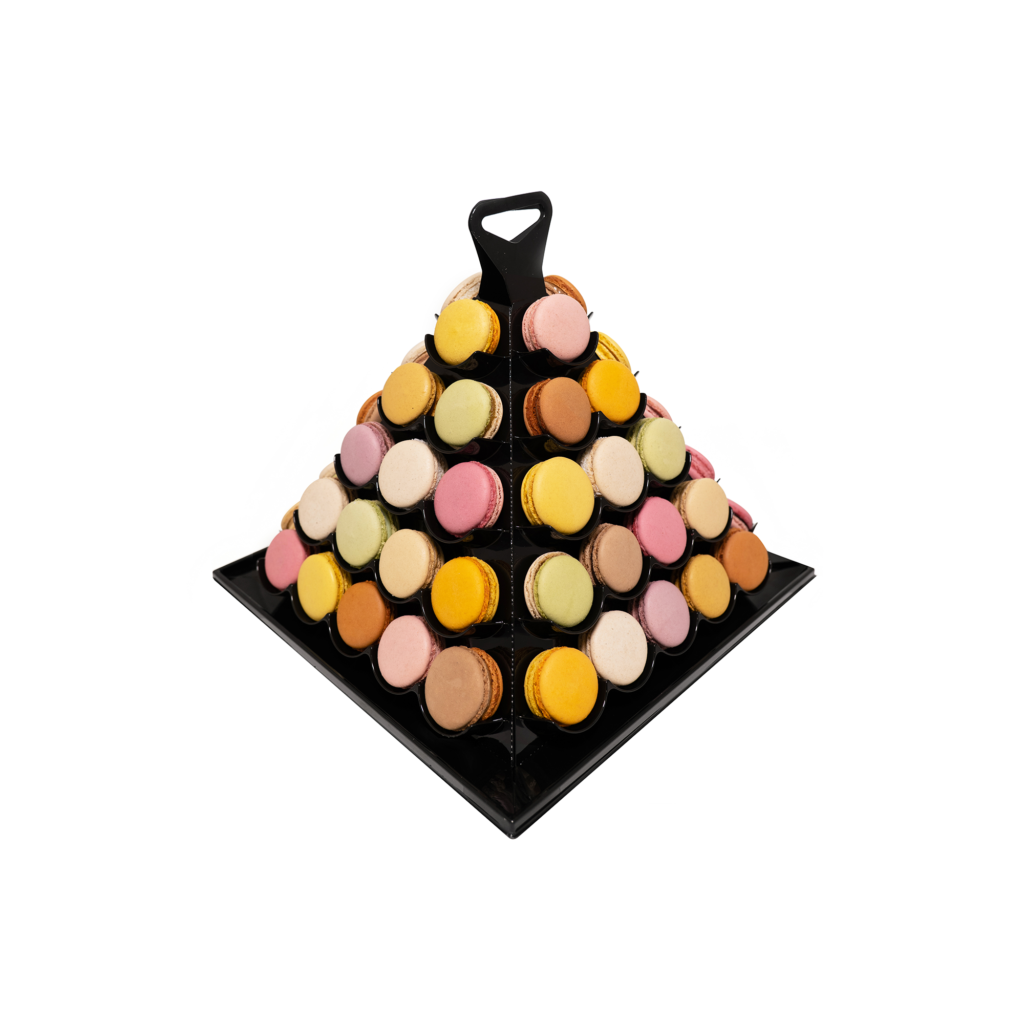 Pyramide 60 macarons - Pâtisserie Chocolaterie - VK Évènements Cakes
